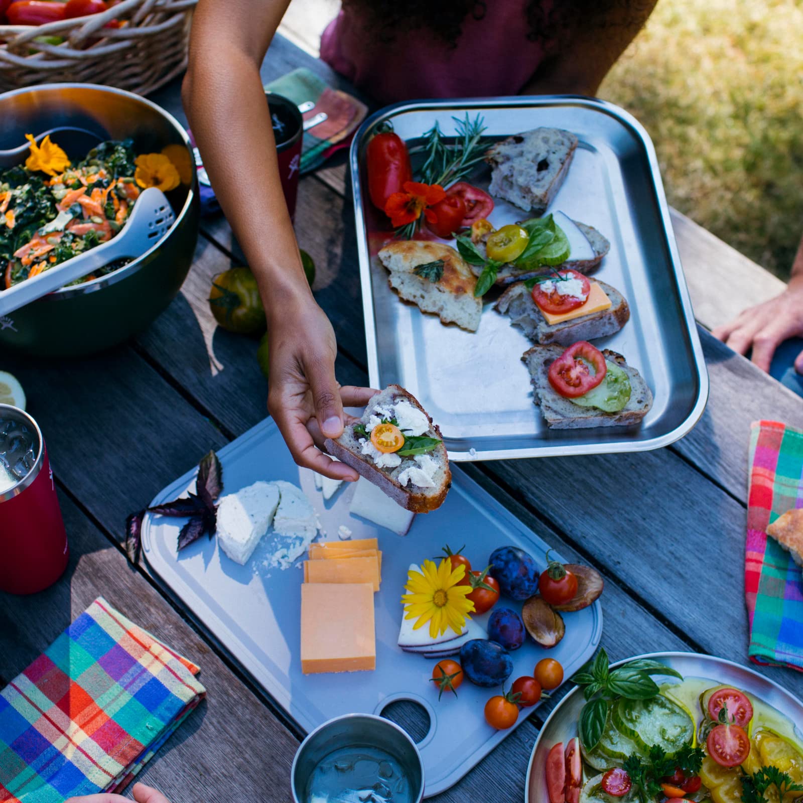 Hydro Flask Cut and Serve Platter Birch