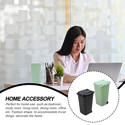 Cabilock Automotive Garbage Cans 2pcs Desktop Garbage Pails Mini Trash Can with Lid Plastic Small Garbage Can Little Tiny Waste Basket Trash Bin for Home Office Green Black Office Trash Cans