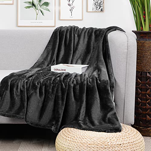 Yastouay Fleece Throw Blanket, Super Soft Lightweight Cozy Luxury Flannel Bed Blanket, Fluffy Plush Couch Blanket Throw for All Seasons (Black, 50x60 inches)