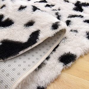 Meeting Story Cow Print Rug Faux Cowhide Rugs Cute Animal Print Carpet Fluffy Shaggy Tie Dye Fuzzy Area Rugs for Living Room Nursery Kids Floor Mat Thick Plush Non-Skid (White-Black, 3'x5')