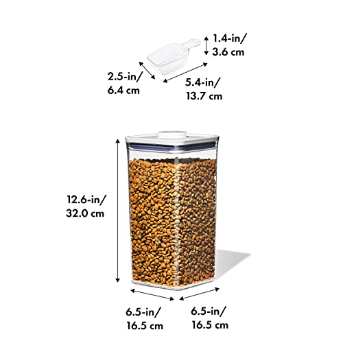 OXO Good Grips Pet POP Container – 6.0 Qt/5.7 L with Half Scoop |Ideal for up to 6.5lbs of Dog Food or 4.5lbs of Cat Food | Airtight Dog and Cat Food Storage Container | BPA Free, Clear