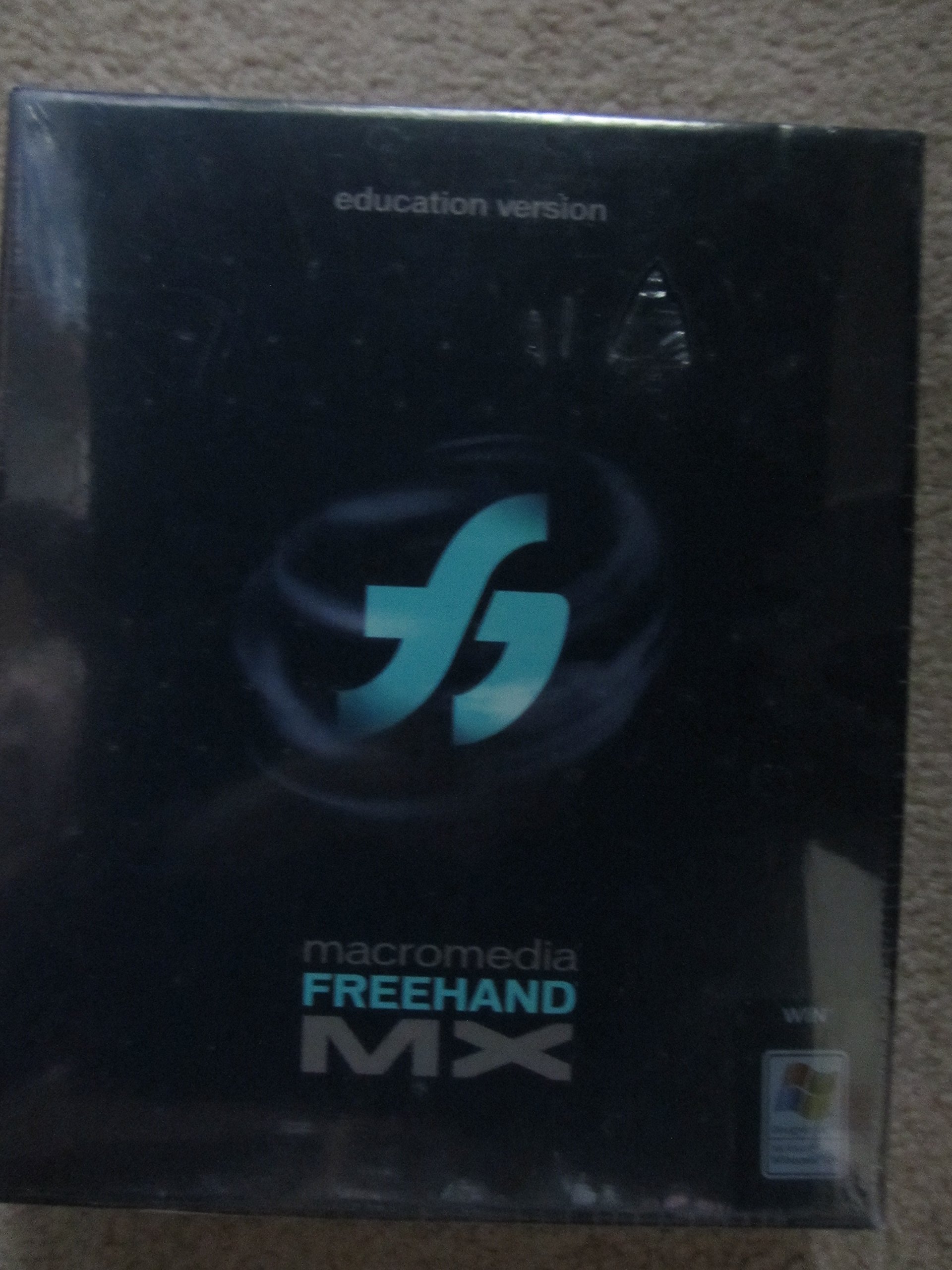 Macromedia AE FREEHAND MX WIN CD ( FHW110D400 )