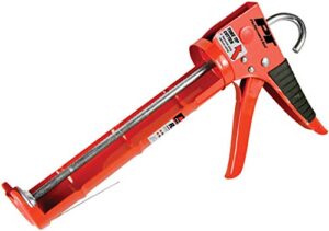 performance tool w54250 ratcheting caulk gun with built-in nozzle cutter for easy material application