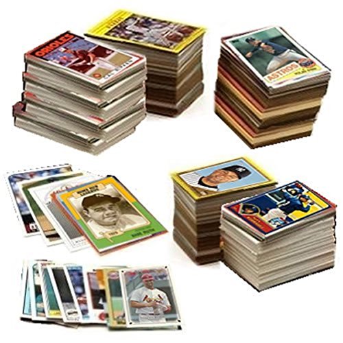 600 Baseball Cards Including Babe Ruth, Unopened Packs, Many Stars, and Hall-of-famers. Ships in Brand New White Box Perfect for Gift Giving. Includes At Least One Original Unopened Pack of Topps Vintage Baseball Cards That Is At Least 25 Years Old!