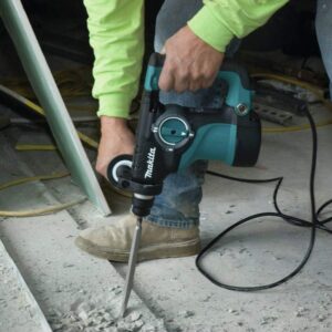 Makita HR2811F 1-1/8 in. SDS-PLUS Rotary Hammer with LED Light (Renewed)