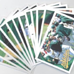 2010 Topps Baseball Cards Complete TEAM SET: Oakland Athletics (Series 1 & 2) 28 Cards including Dallas Braden, Pennington, Chavez, Hairston, Kilby, Bailey, Crosby, Suzuki & more!