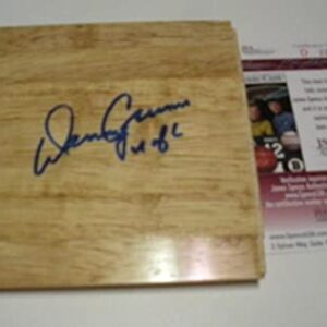 Denny Crum Louisville Cardinals U Of L Last One Jsa/coa Signed 6x6 Floorboard - Autographed College Floorboards