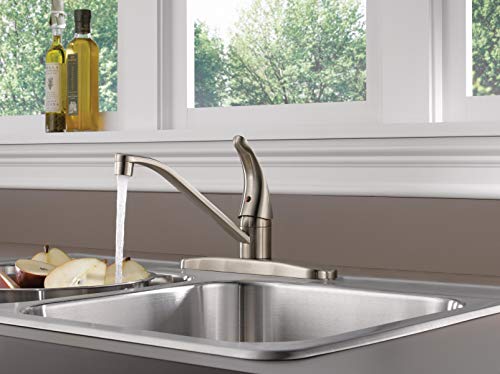 Peerless Core Single-Handle Kitchen Faucet, Brushed Nickel Kitchen Sink Faucet, Single Hole Kitchen Faucet, Stainless P110LF-SS