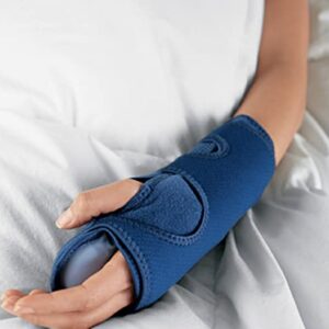 ACE Night Wrist Sleep Support, Adjustable, Blue, Helps Provide Relief from Symptoms of Carpal Tunnel Syndrome, and other Wrist Injuries