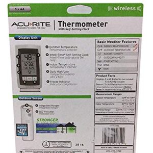 Acurite Digital Indoor / Outdoor Wireless Thermometer 00754w4 with Self-setting Clock and Daily High/low