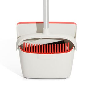 OXO Good Grips Upright Sweep Set