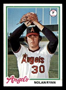 1978 topps baseball card #400 nolan ryan