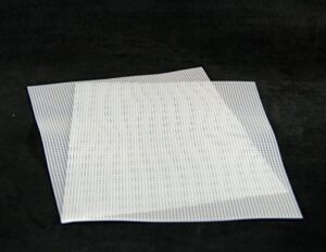 us made 2 plastic drainage mesh/screen/net for potted plants, bonsai pot & home garden planter - 10.5"x 13.5" white