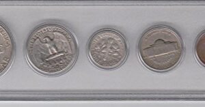 1953 BIRTH YEAR COIN SET-5 COINS TOTAL-SILVER HALF DOLLAR, SILVER QUARTER,SILVER DIME, NICKEL, AND CENT -ALL DATED 1953, AND DISPLAYED IN A PLASTIC HOLDER--NOTE--THESE COINS WILL BE AS GOOD OR BETTER THEN THE PICTURE--NOTHING LESS