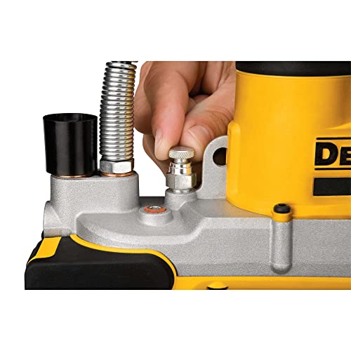 DEWALT 20V MAX Grease Gun Kit, Cordless, 42” Long Hose, 10,000 PSI, Variable Speed Triggers, Battery and Charger Included (DCGG571M1)