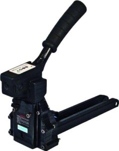 fasco 11313f manual stick ctn clos stapler for 1-3/8" crn a series 5/8"x3/4"stpl