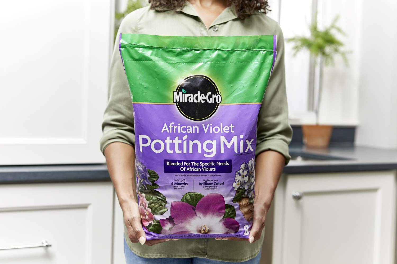 Miracle-Gro African Violet Potting Mix, 8 qt.