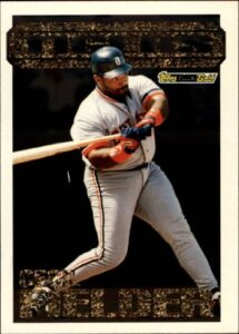 1994 topps black gold baseball card #5 cecil fielder