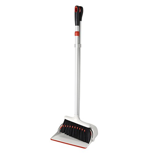 OXO Good Grips Large Sweep Set with Extendable Broom,8.5" - 12"