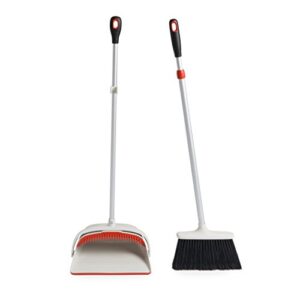 oxo good grips large sweep set with extendable broom,8.5" - 12"