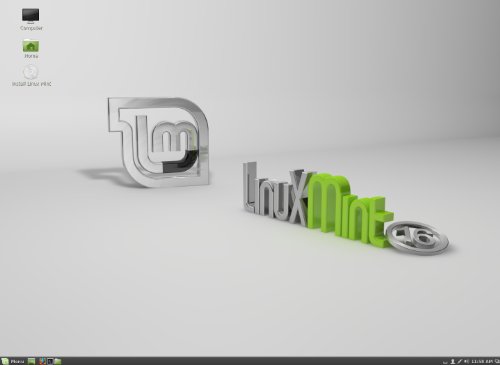 Linux Mint 17 "Qiana" 32 Bit and 64 Bit Installed on 16Gb USB Flash Drive - 32 Bit & 64 Bit Mate Cinnamon KDE Xfce Desktops Included