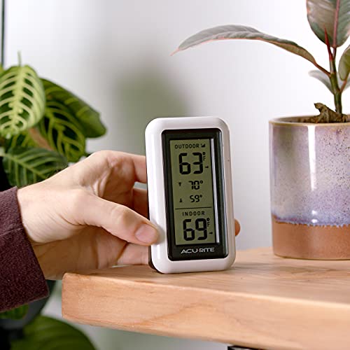 AcuRite Digital Thermometer with Indoor, Outdoor Temperature and Daily High and Lows (00424CA), White