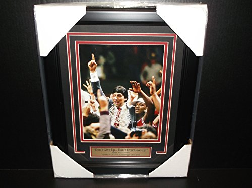 JIM VALVANO FRAMED 8X10 PHOTO DONT EVER GIVE UP ARTHUR ASHE CORAGE AWARD