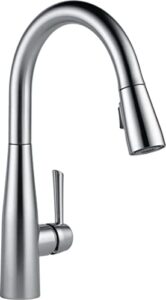 delta faucet essa brushed nickel kitchen faucet with pull down sprayer, sink faucet, faucet for kitchen sink with magnetic docking spray head, arctic stainless 9113-ar-dst