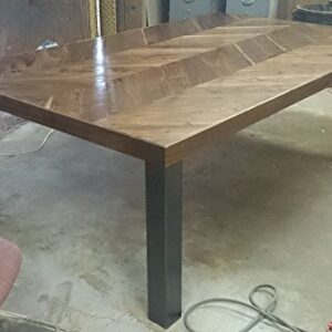 La Bestia Dining Room Table