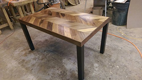 La Bestia Dining Room Table