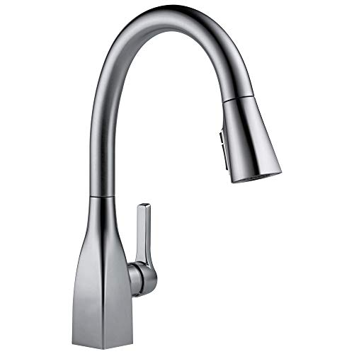 Delta Faucet Mateo Brushed Nickel Kitchen Faucet, Kitchen Faucets with Pull Down Sprayer, Kitchen Sink Faucet, Faucet for Kitchen Sink with Magnetic Docking Spray Head, Arctic Stainless 9183-AR-DST