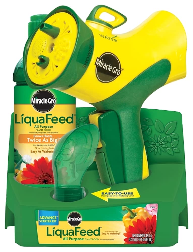 Miracle-Gro LiquaFeed Sprayer Starter Kit 16 oz.