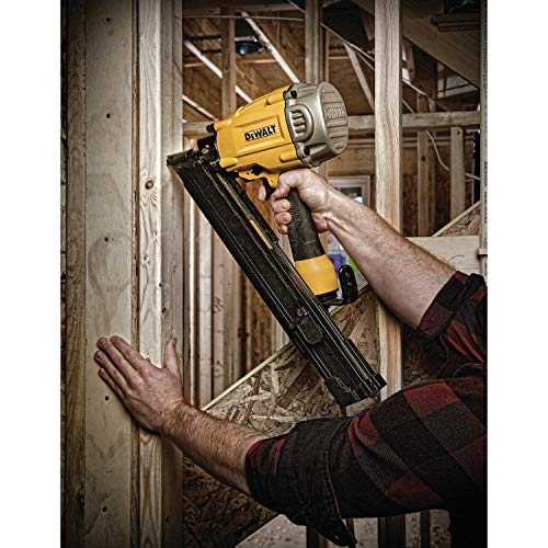 DEWALT Framing Nailer, 30-Degree, Paper Collated, Pneumatic (DWF83PT)