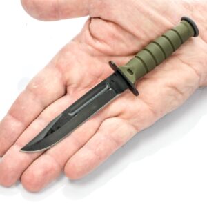 SE 6" Clip Point Stainless Steel Knife with Green Camouflage Sheath - KFD70897-1GC