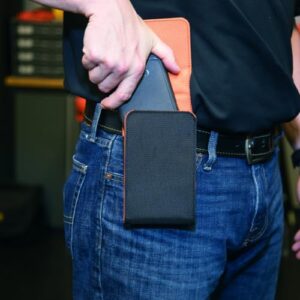 Klein Tools 55468 Phone Holder, X-Large, Fits iPhone, Google, LG, Samsung Phones, With Magnetic Closure and Belt Clip