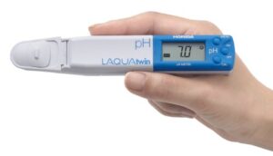 horiba laquatwin ph-11 pocket ph meter small sample amount min. 0.1ml for soil, hydroponic, lab, water, aquarium, food, wine, beer, chemical