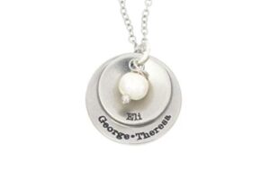 grandma necklace - personalized childrens names, pearl - engraved 15 20mm cupped discs – mom gift - dgr-1520mm