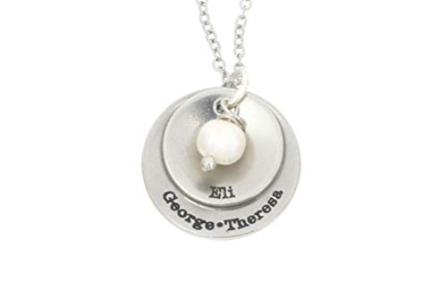 Grandma Necklace - Personalized Childrens Names, Pearl - Engraved 15 20MM Cupped Discs – Mom Gift - DGR-1520MM