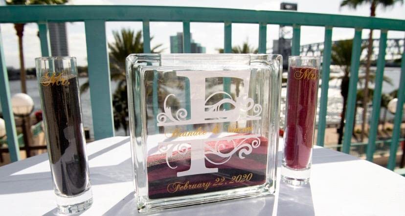 Glass Unity Set for Weddings, Personalized Monogram Wedding Sand Ceremony, Unity Candle Alternative