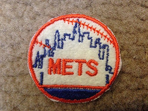 1970 NEW YORK METS IRON ON PATCH EMBROIDERED 2" CIRCLES OLD STORE STOCK