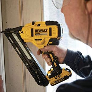 DEWALT 20V MAX Finish Nailer Kit, Angled, 15GA, Battery, Charger & Bag (DCN650D1)