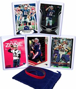 tom brady football cards assorted (5) bundle - new england patriots trading cards