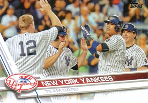 New York Yankees 2017 Topps Complete Mint Hand Collated 25 Card Team Set with Aaron Judge Rookie and Gary Sanchez Plus