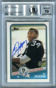 bo jackson 1988 topps football autograph auto rookie card #327 - bas 10