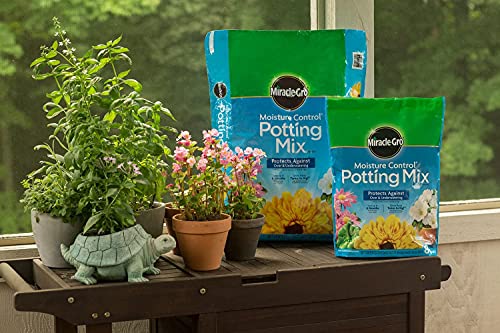 Miracle-Gro Miracle-Gro Moisture Control Potting Mix, 1 cu.ft (Pack of 3 Bags)