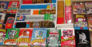 100 old vintage baseball cards ~ in sealed wax & cello packs lot! ~ estate sale storage unit find! nice packs fresh from factory boxes!