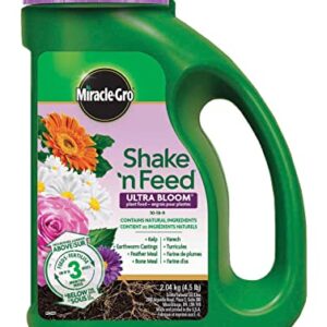 Miracle-Gro 2.04kg Shake n Feed Ultra Bloom Plant Fertilizer