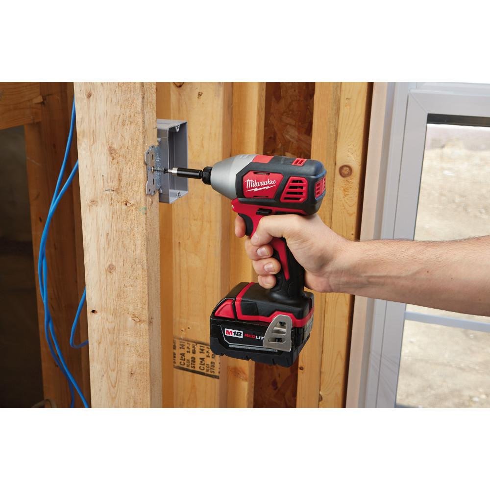 Milwaukee M18 18-Volt Lithium-Ion Cordless Combo Kit