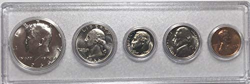 1966 P US Silver Mint Set Comes in Hard Case Uncirculated