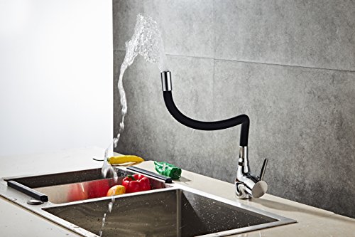 Chrome Finished Kitchen Faucet with Pull Down Sprayer Black Silicone Hose, for Bar